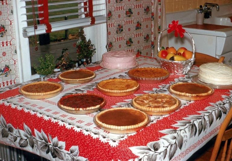 Pie, Glorious Pie – Pennsylvania Dutch At-Home Companion