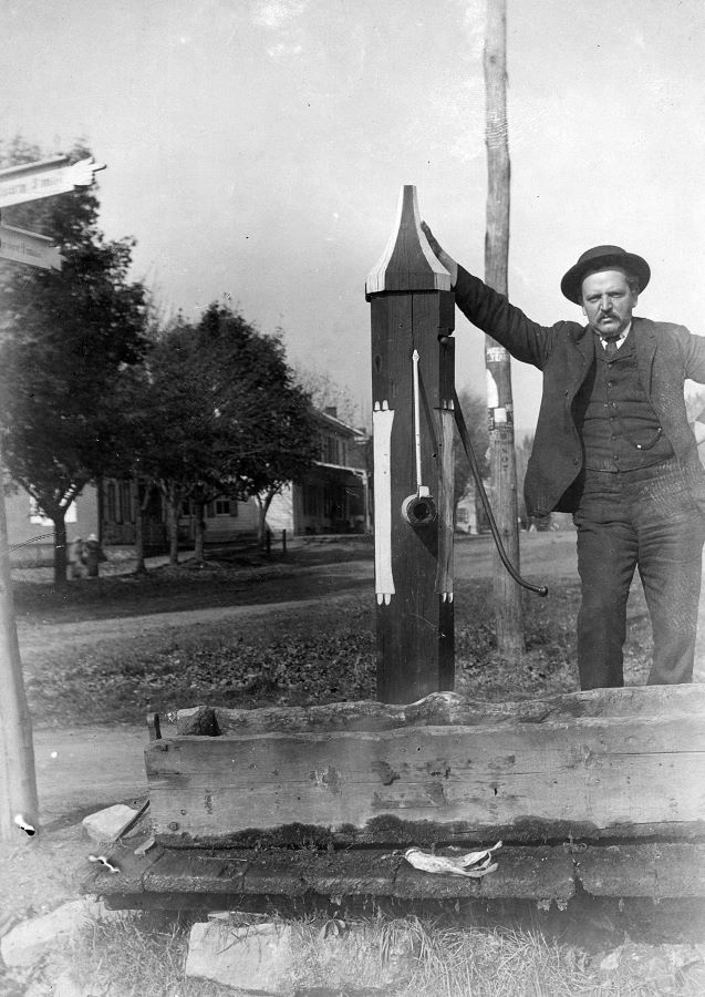 Wooden Water Pumps – Pennsylvania Dutch At-Home Companion